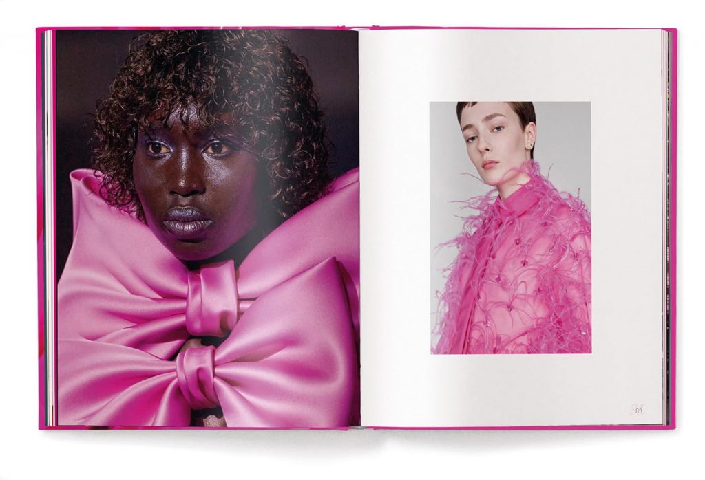 The Pink Book: Fashion, Styles & Stories - FLYING KIWI